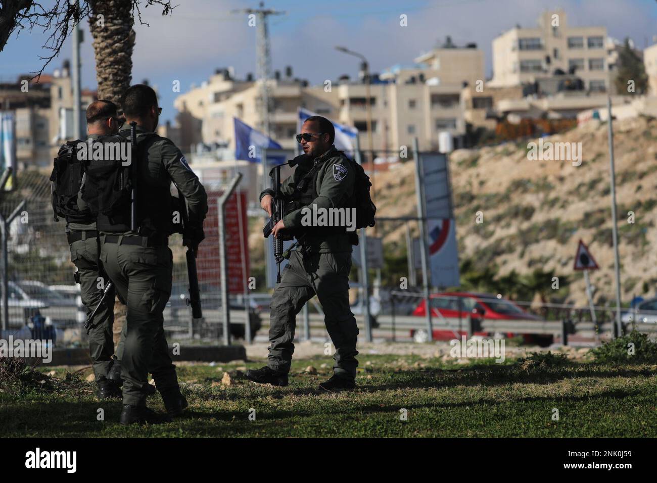 Israeli border police officers hi-res stock photography and images - Alamy