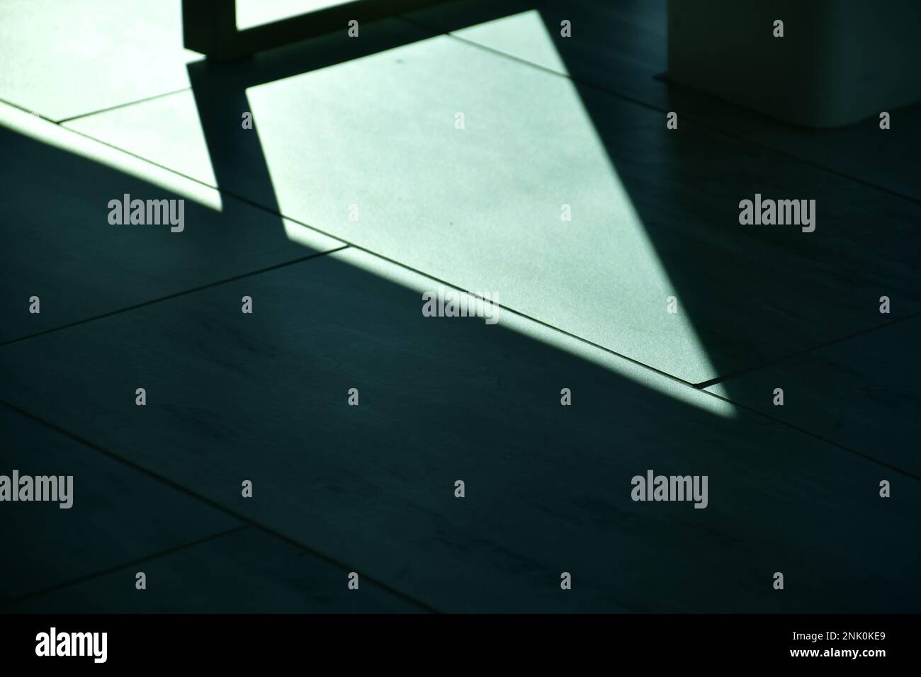 From the cold air to warm sunlight hi-res stock photography and images ...