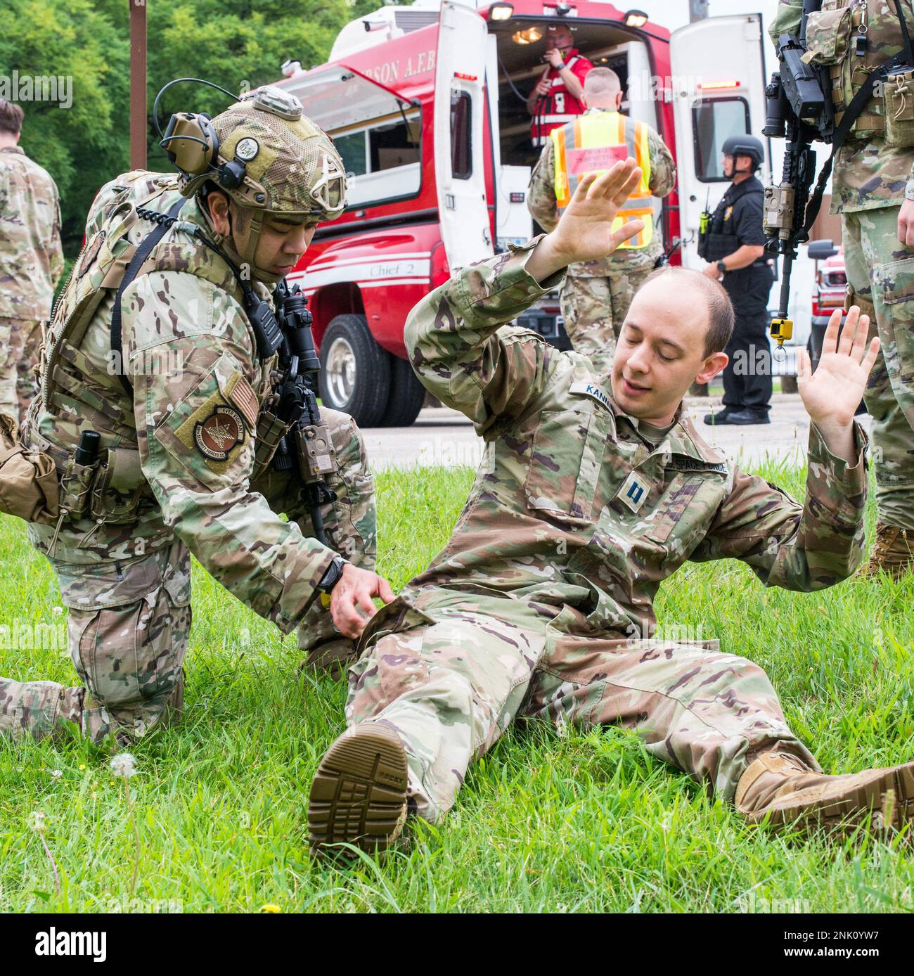 Pocket operations hi-res stock photography and images - Alamy