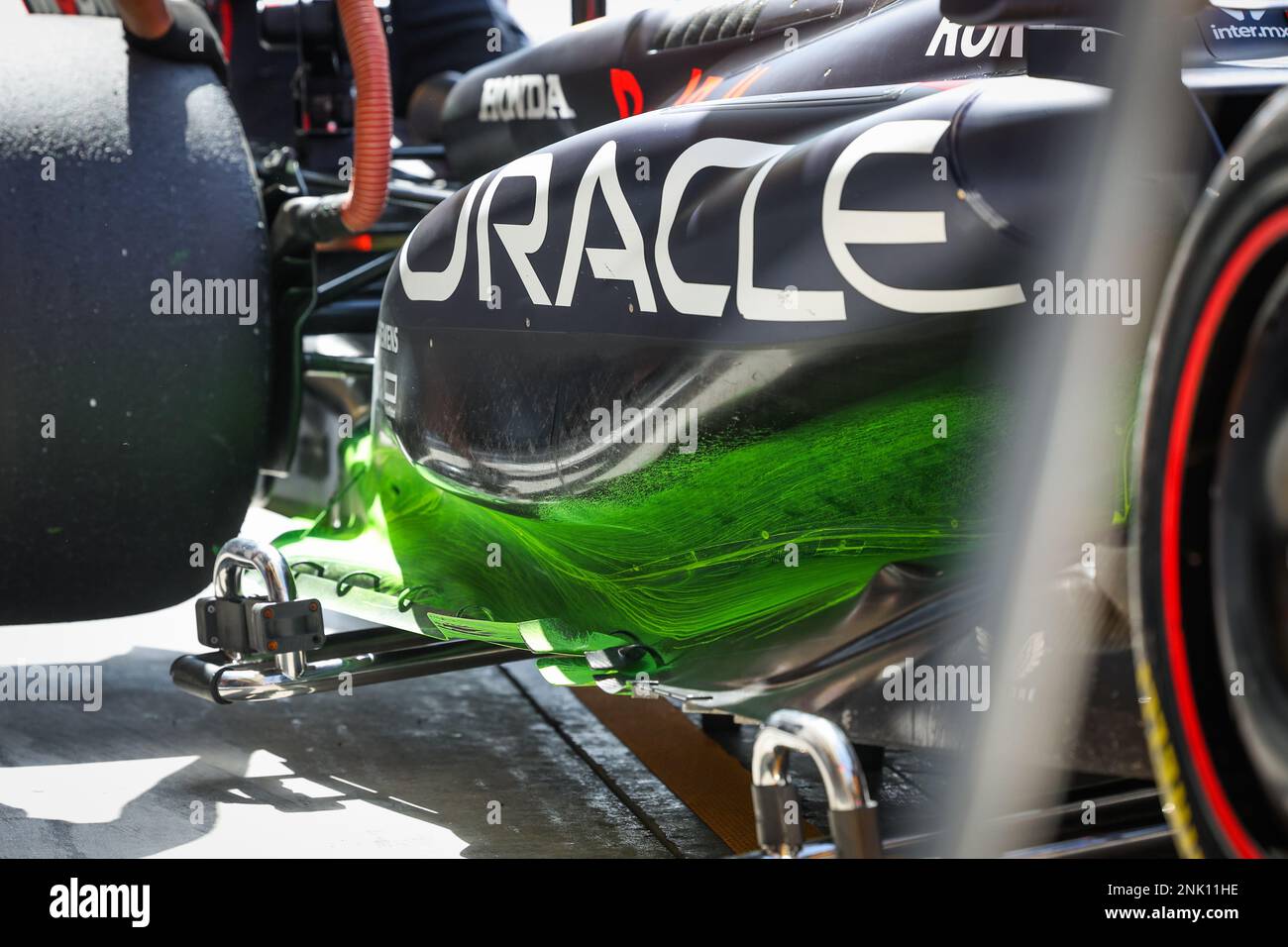 Red Bull Racing RB19, mechanical detail of the floor, suspension ...