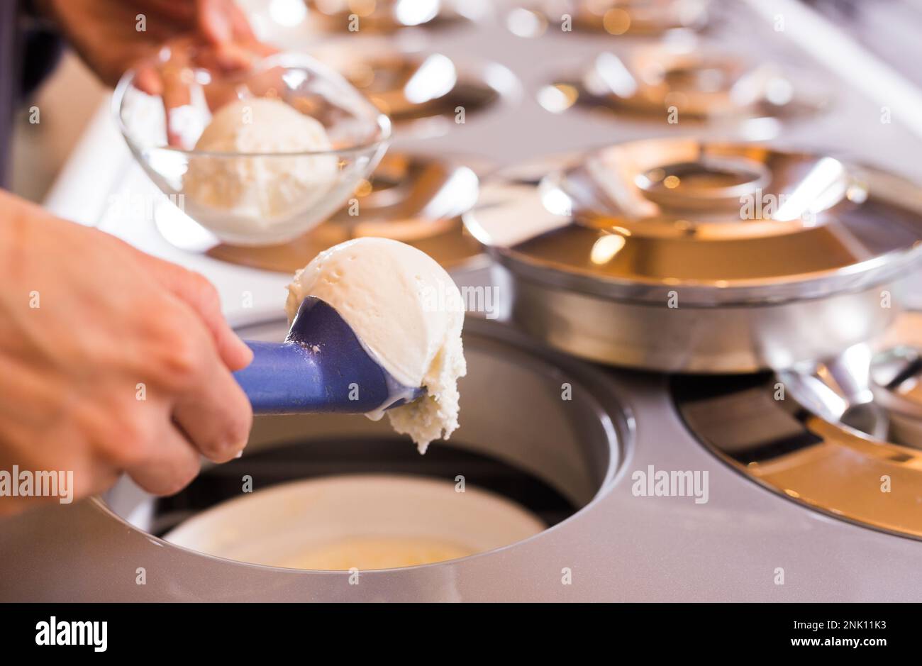 Ice dip container hi-res stock photography and images - Alamy