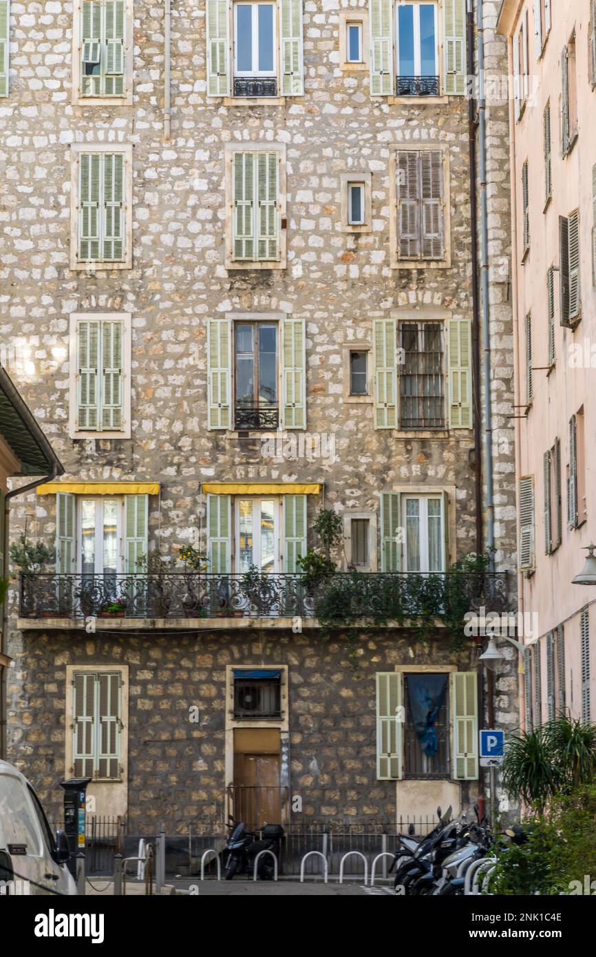 Old NIce Architecture, windows and doors, stone exterior, NIce France ...