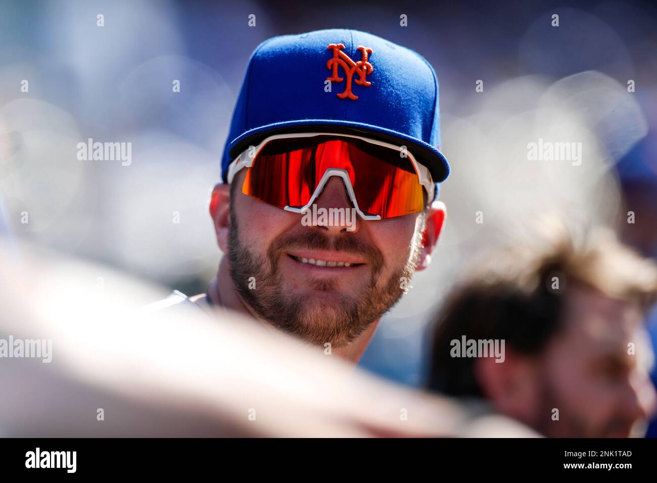 LOS ANGELES, CA - JUNE 05: New York Mets first basemen Pete Alonso (20 ...