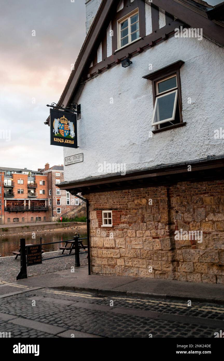 Replica timber framing hi-res stock photography and images - Alamy