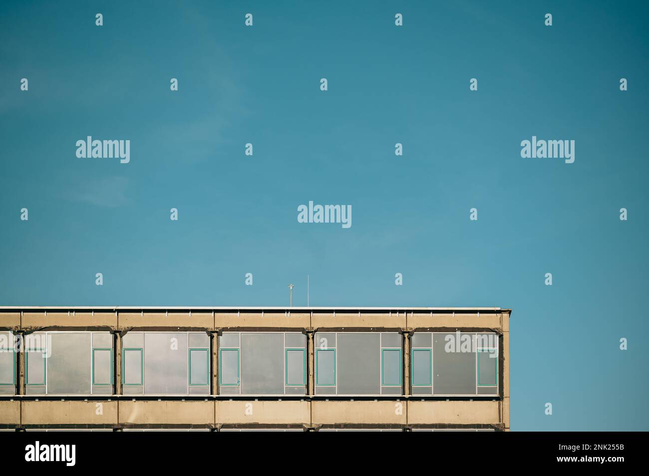 Rectangular cross section building hi-res stock photography and images ...