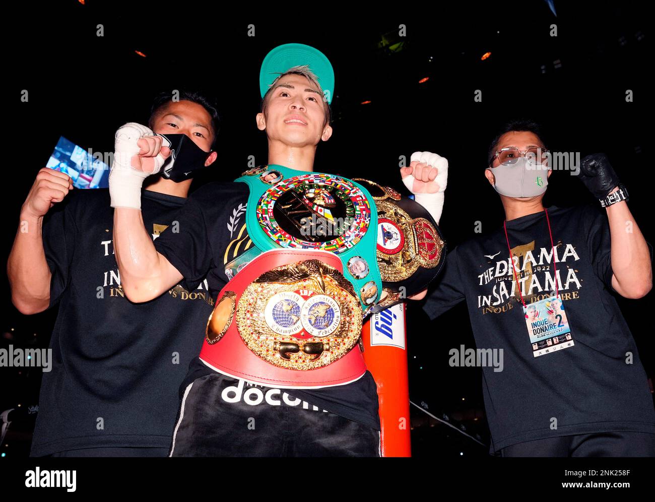 Naoya Inoue of Japan celebrates with his families after winning the ...