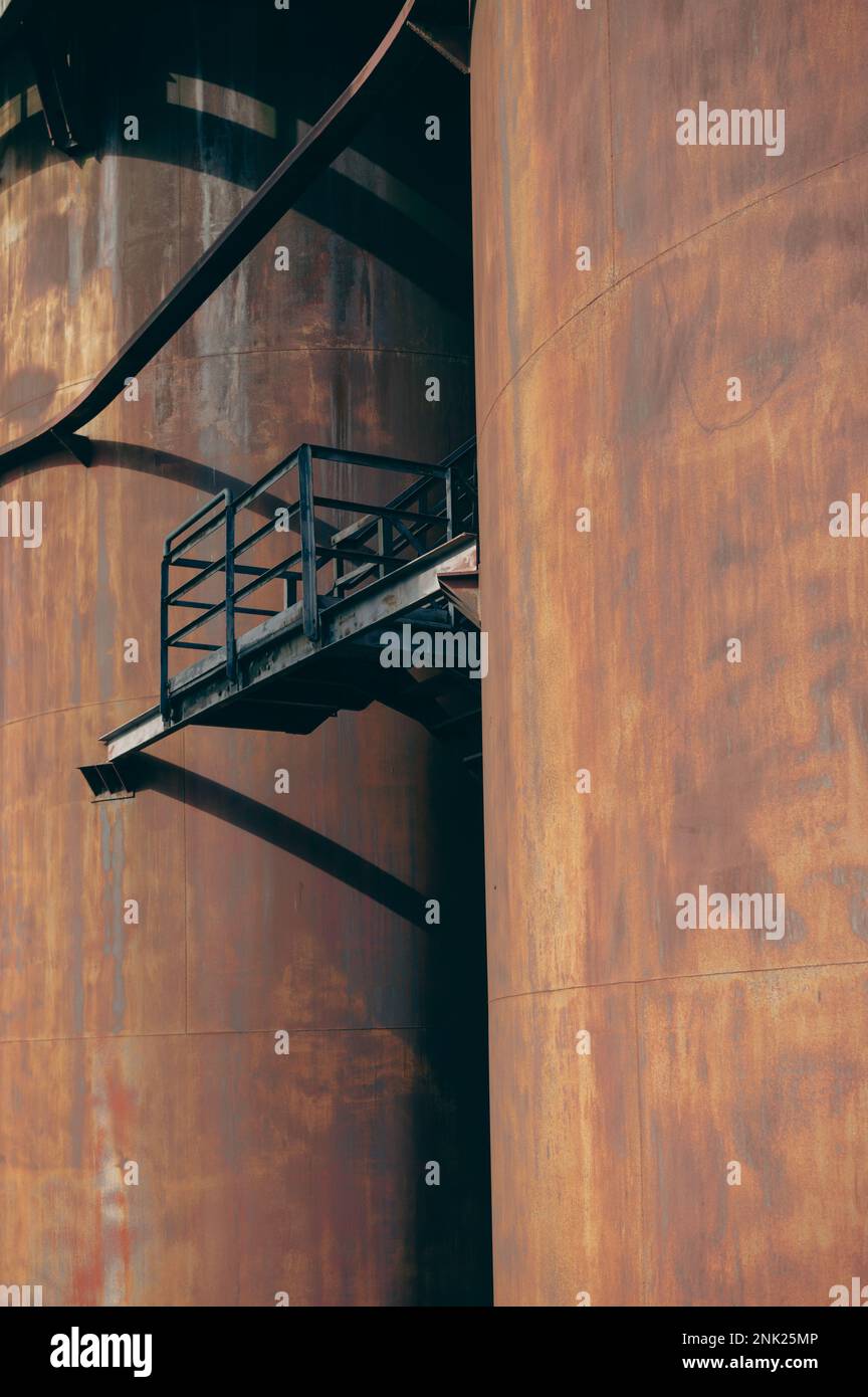 Old steel stairs hi-res stock photography and images - Alamy