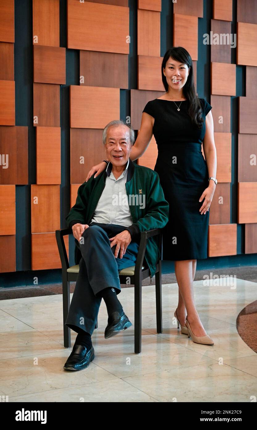 Kim Yong Tiam Yoon (left), Chairman of construction and civil ...