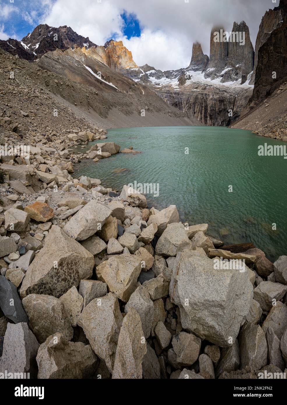 Mirador las torres hike hi-res stock photography and images - Alamy