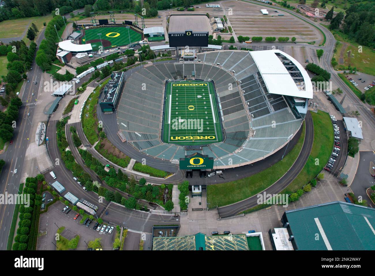 A general overall aerial view of Autzen Stadium, the home of the Oregon ...