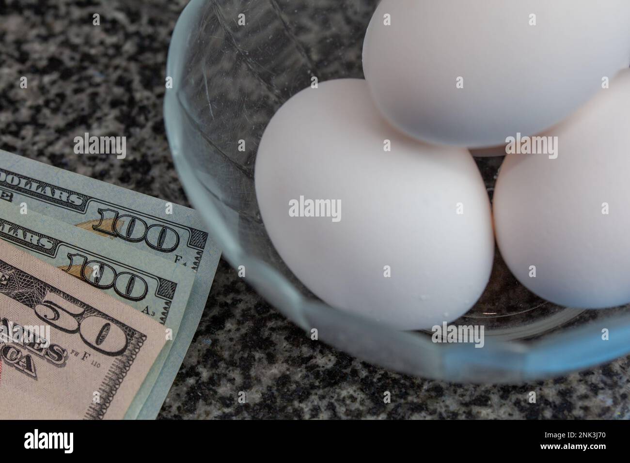 Rise in price of eggs hi-res stock photography and images - Alamy