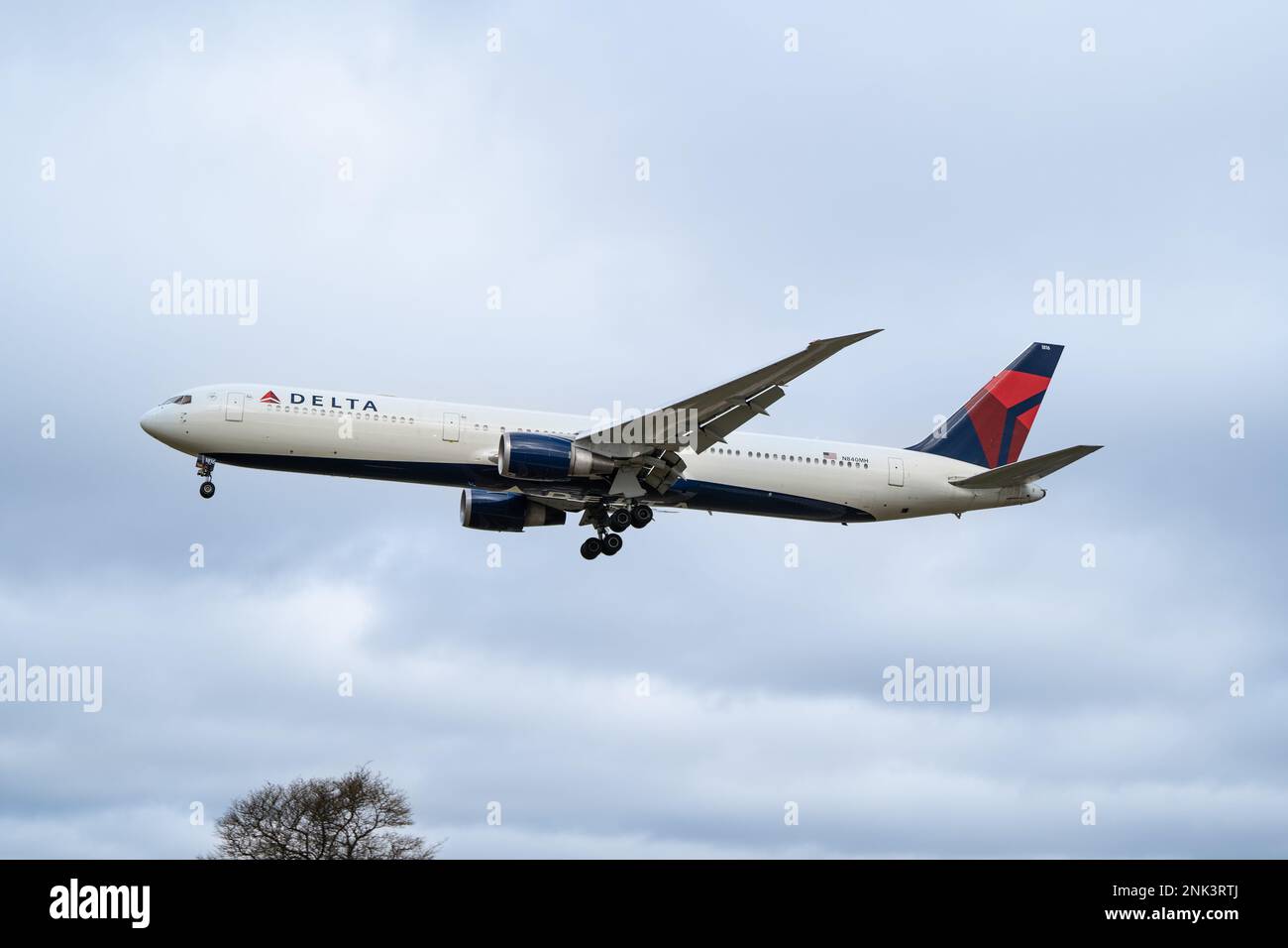 Heathrow, London - February 20th 2023: Delta Airlines Landing London ...
