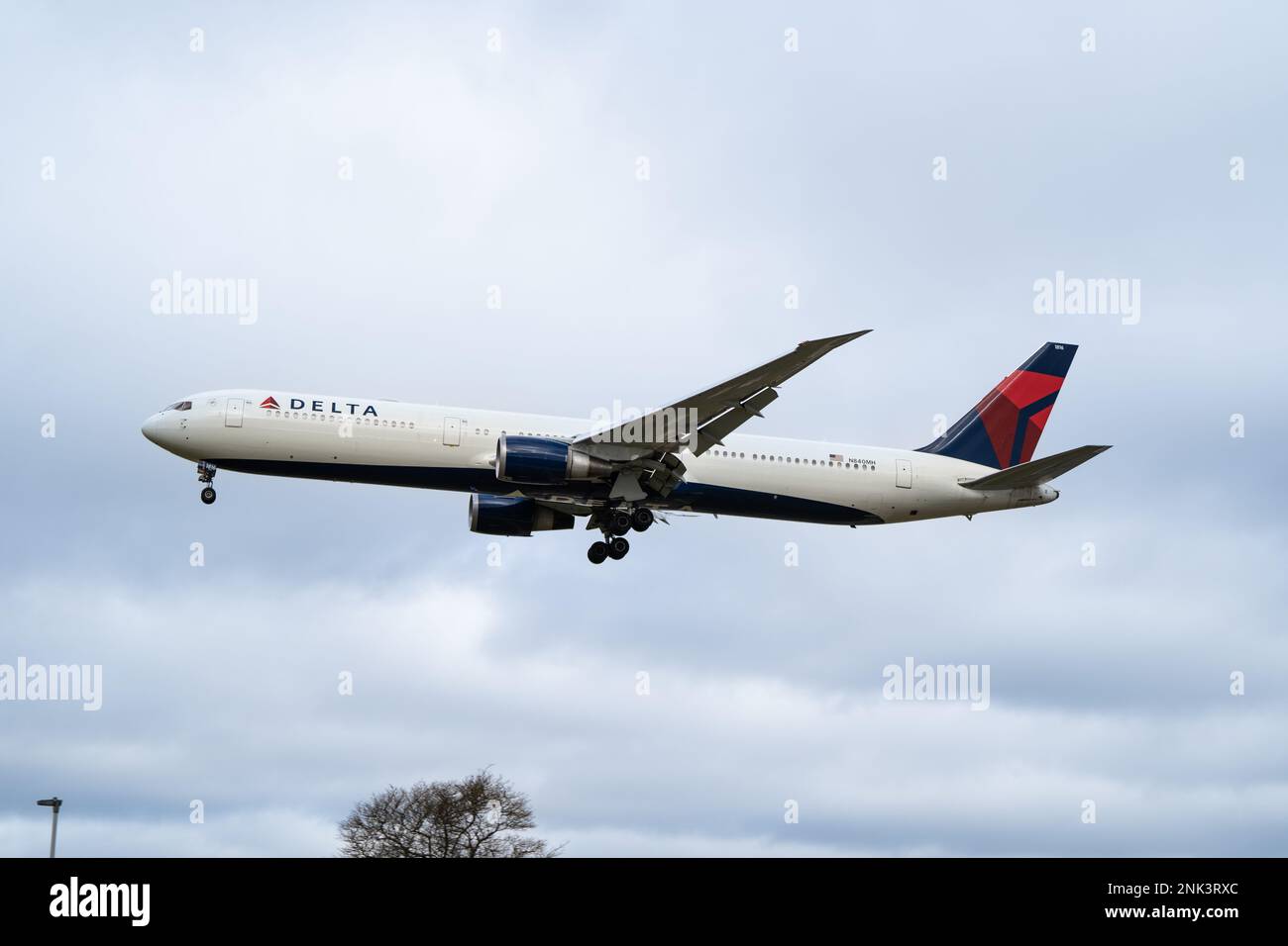 Heathrow, London - February 20th 2023: Delta Airlines Landing London ...
