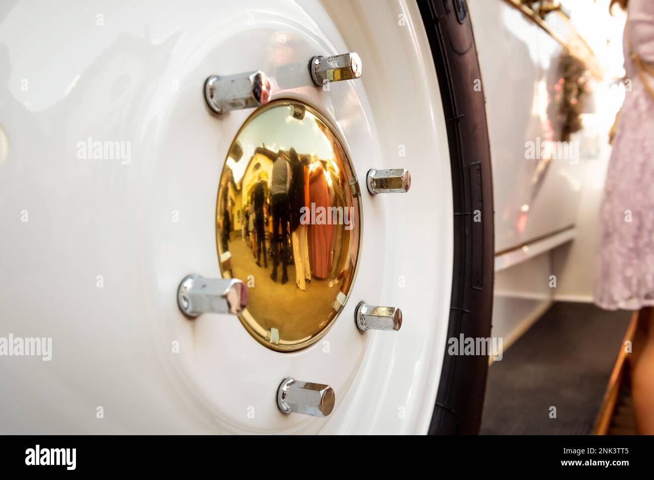 decorations and details on the wedding car reflection of the wedding ...
