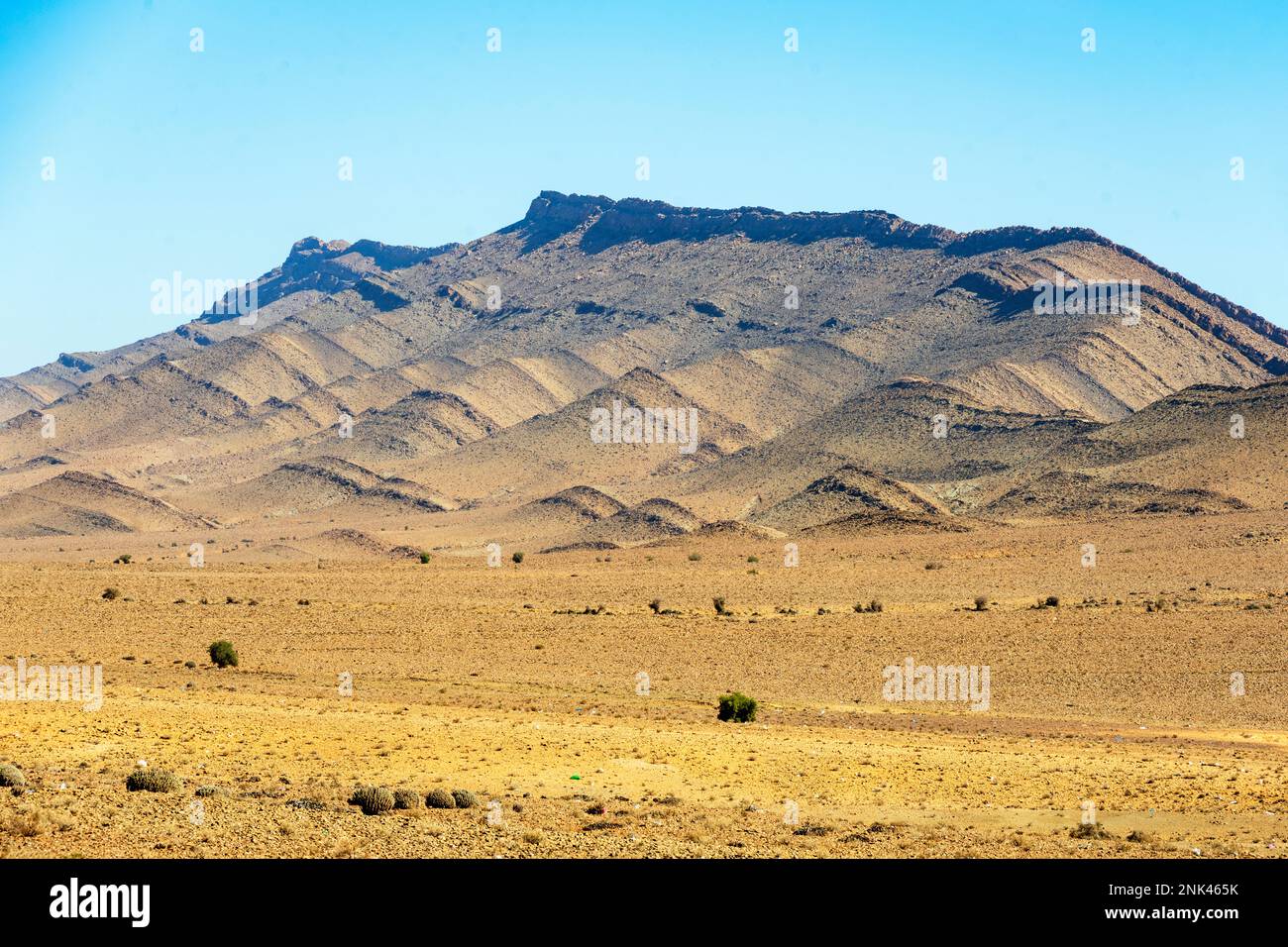 Afrika, Marokko, Südmarokko, Landschaft bei Khenfouf Stock Photo - Alamy