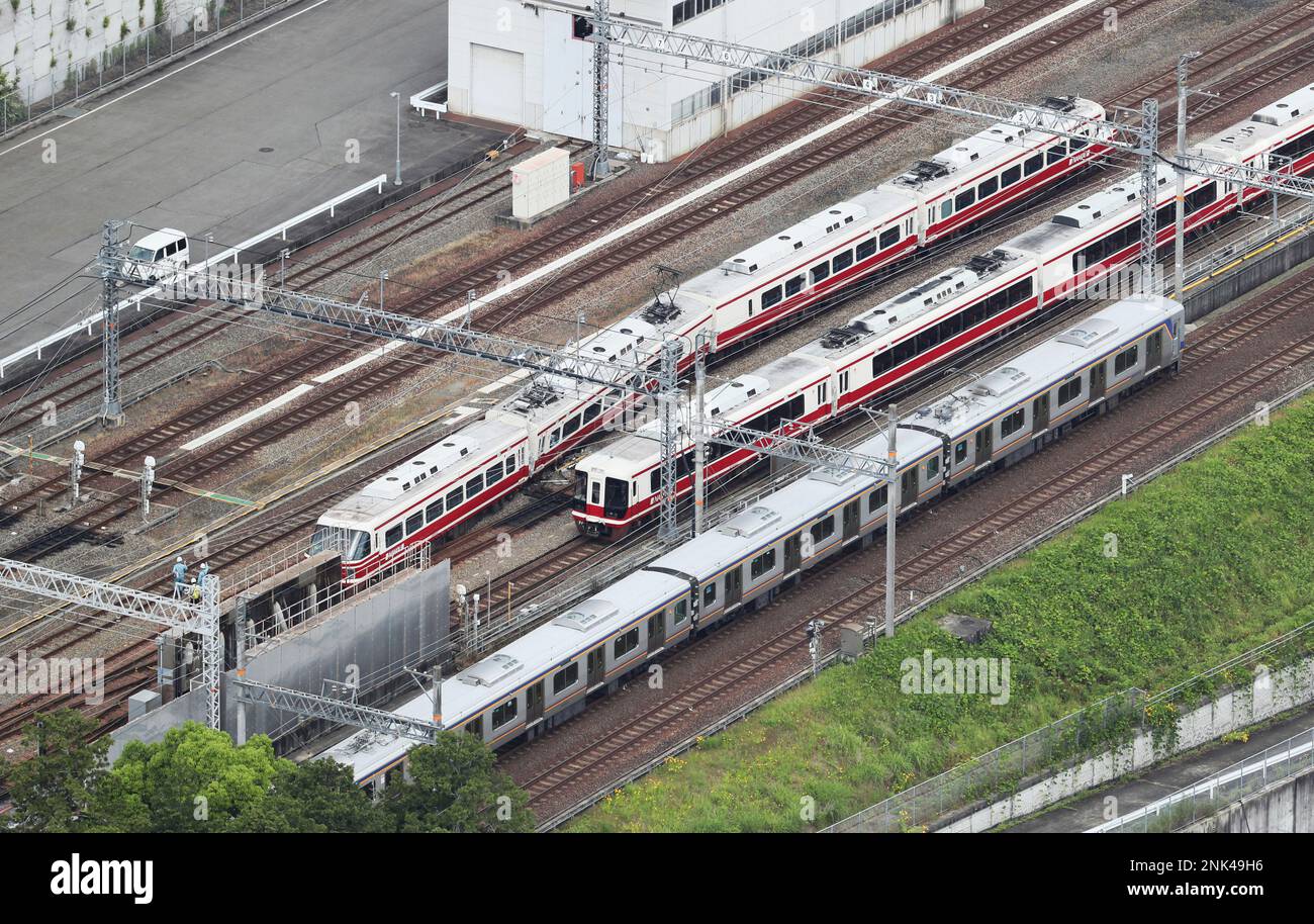 The limited express train of Nankai Electric Railway get derailed at ...