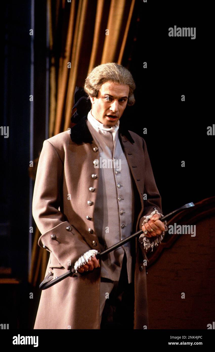 Steven Page (Count Almaviva) in THE MARRIAGE OF FIGARO at English ...