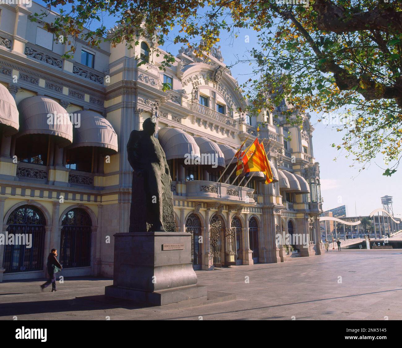 ESTACION MARITIMA DE PASAJEROS - MUNDIAL PALACE LUEGO EN 1920 JUNTA DE ...