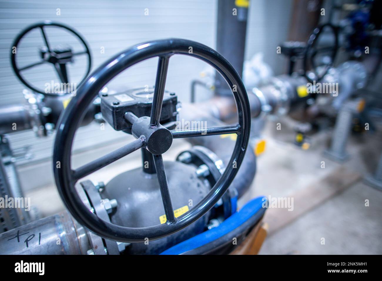 Schwerin, Germany. 23rd Feb, 2023. Gate valves in the thermal control ...