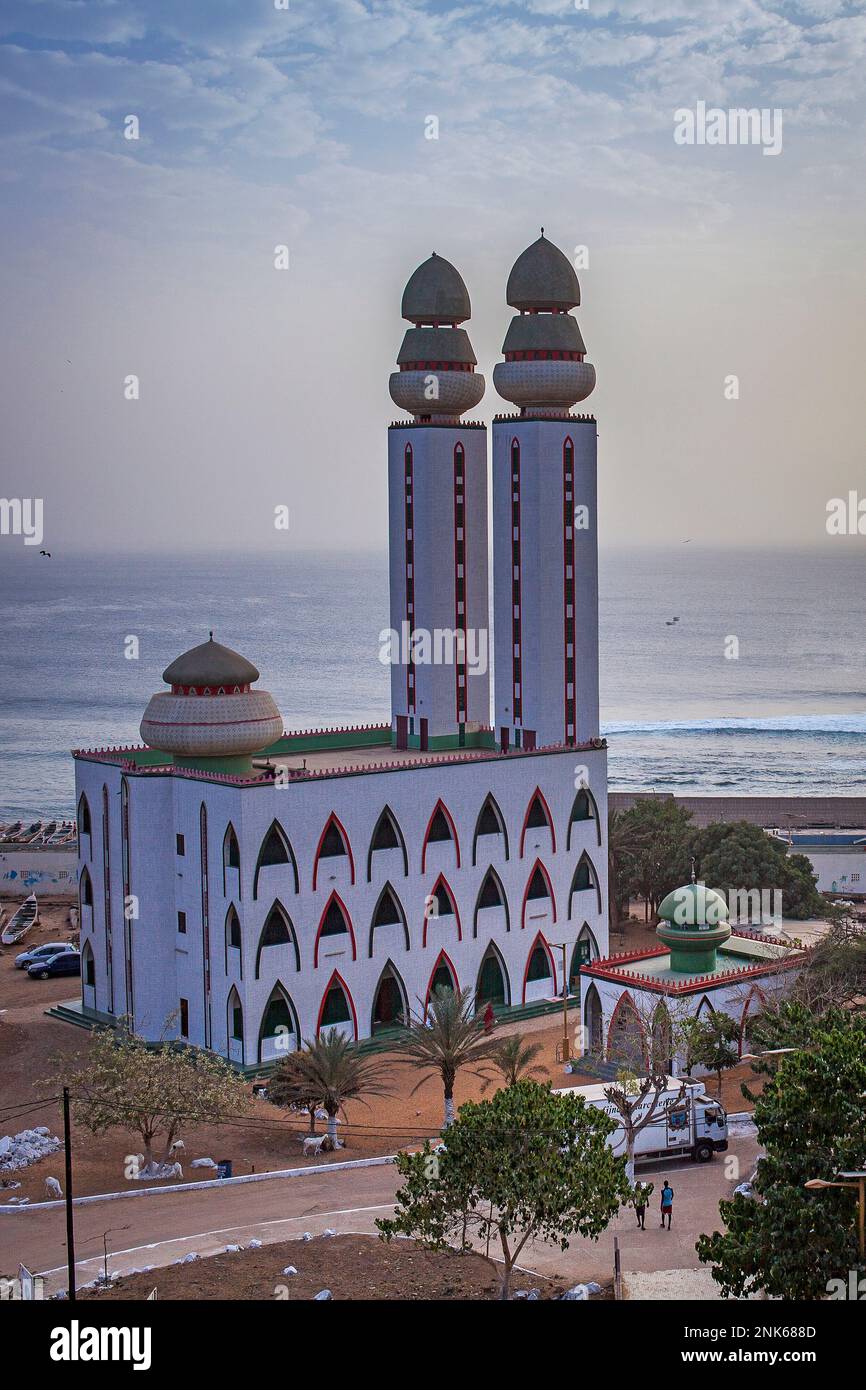 Mosque de la Divinité (Mosque of the Divinity), Dakar, Senegal Stock ...