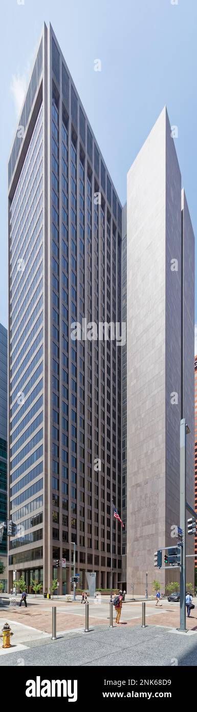 Pittsburgh Downtown: A relatively staid granite and glass tower, One ...