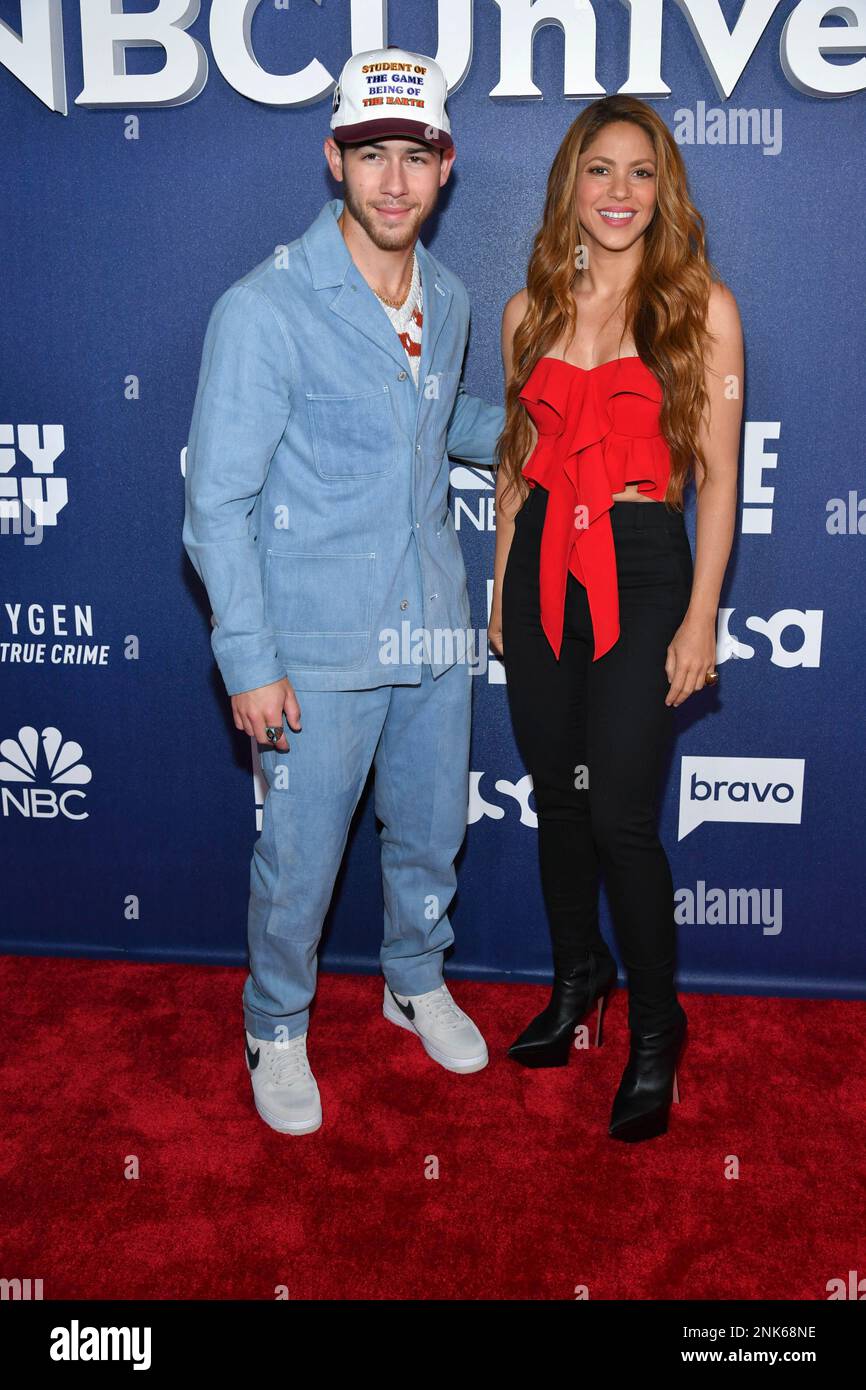 Photo by: NDZ/STAR MAX/IPx 2022 5/16/22 Nick Jonas and Shakira at the ...