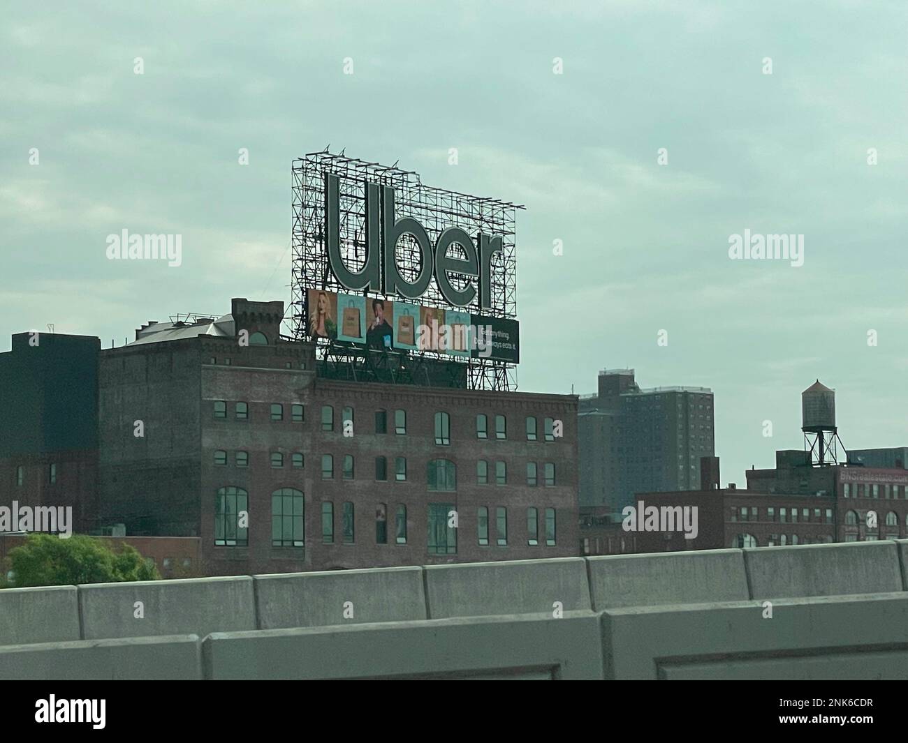 Photo by: STRF/STAR MAX/IPx 2022 5/16/22 An Uber sign is seen in New ...