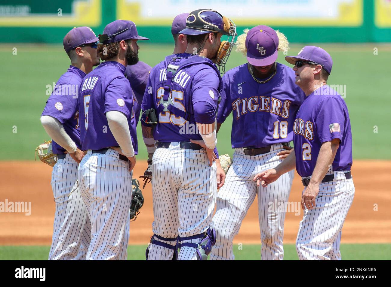 May 14, 2022: LSU Head Coach Jay Johnson (2) meets with starting ...
