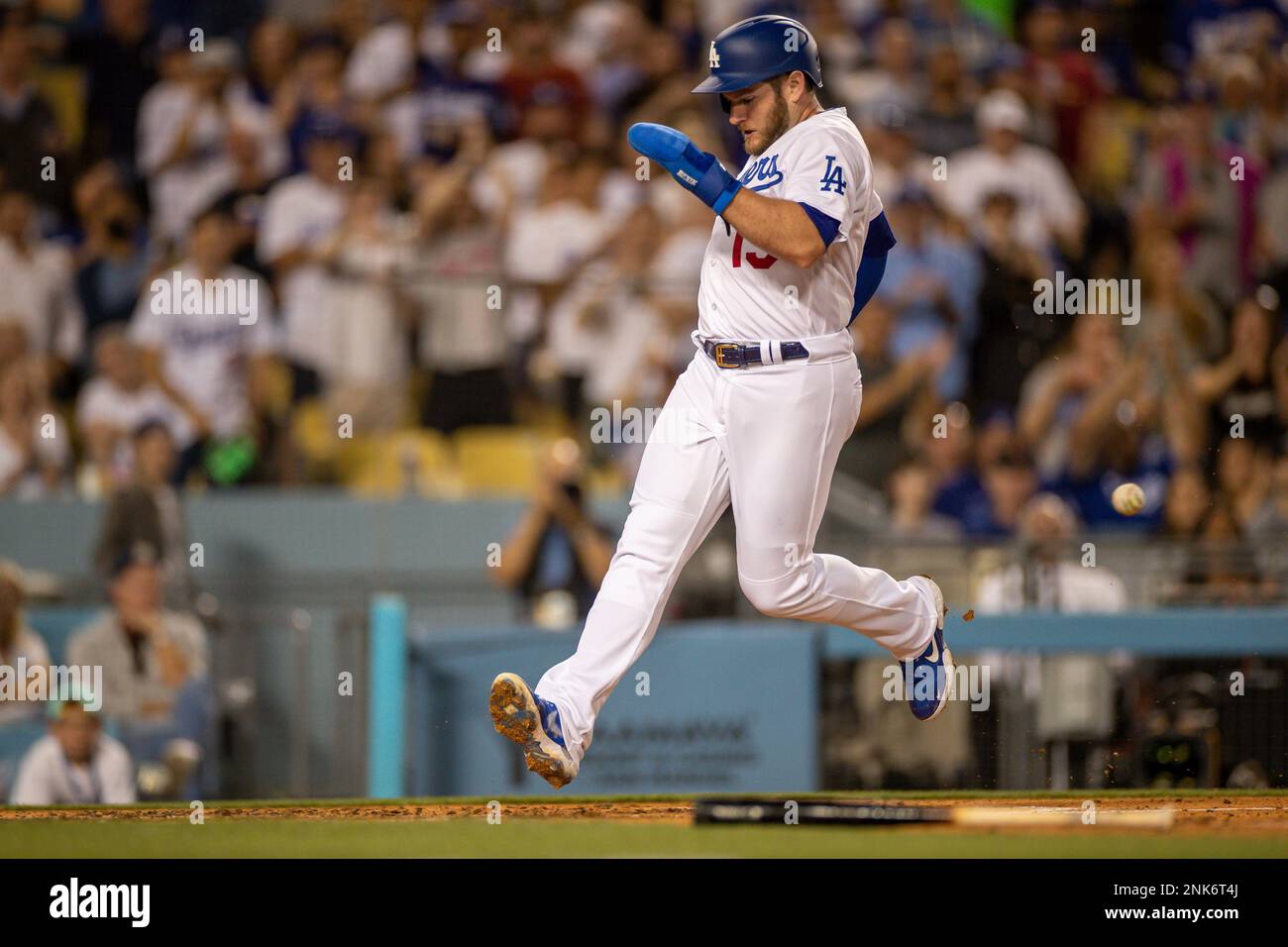 LOS ANGELES, CA - MAY 13: Los Angeles Dodgers third baseman Max Muncy ...