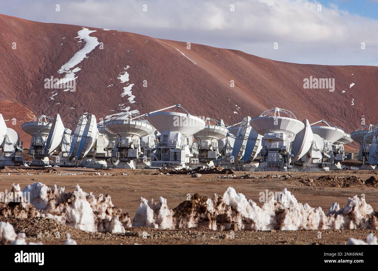 Atacama cosmology telescope chile hi-res stock photography and images ...