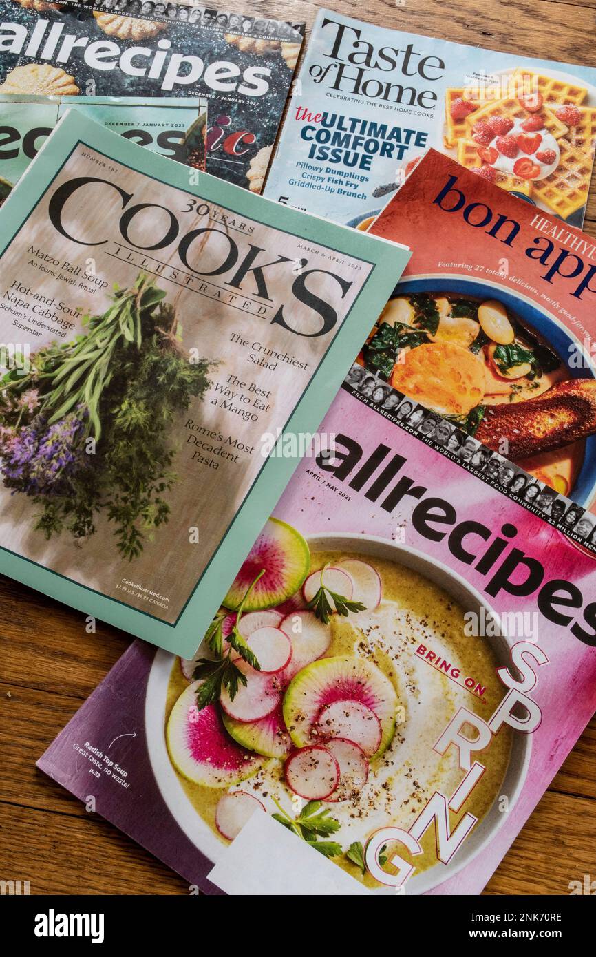 Cooking magazines hi-res stock photography and images - Alamy