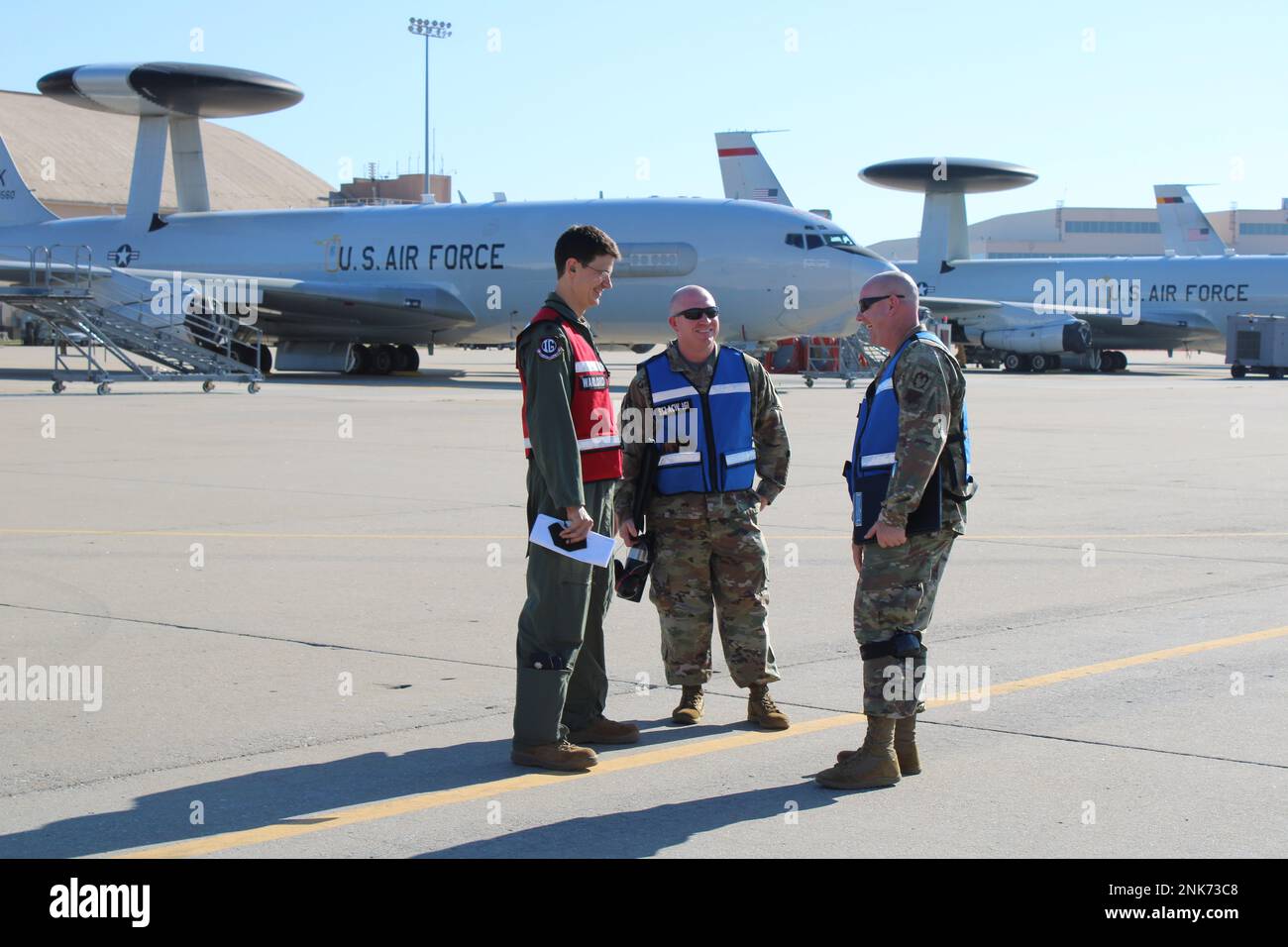 552nd air control wing hi-res stock photography and images - Alamy
