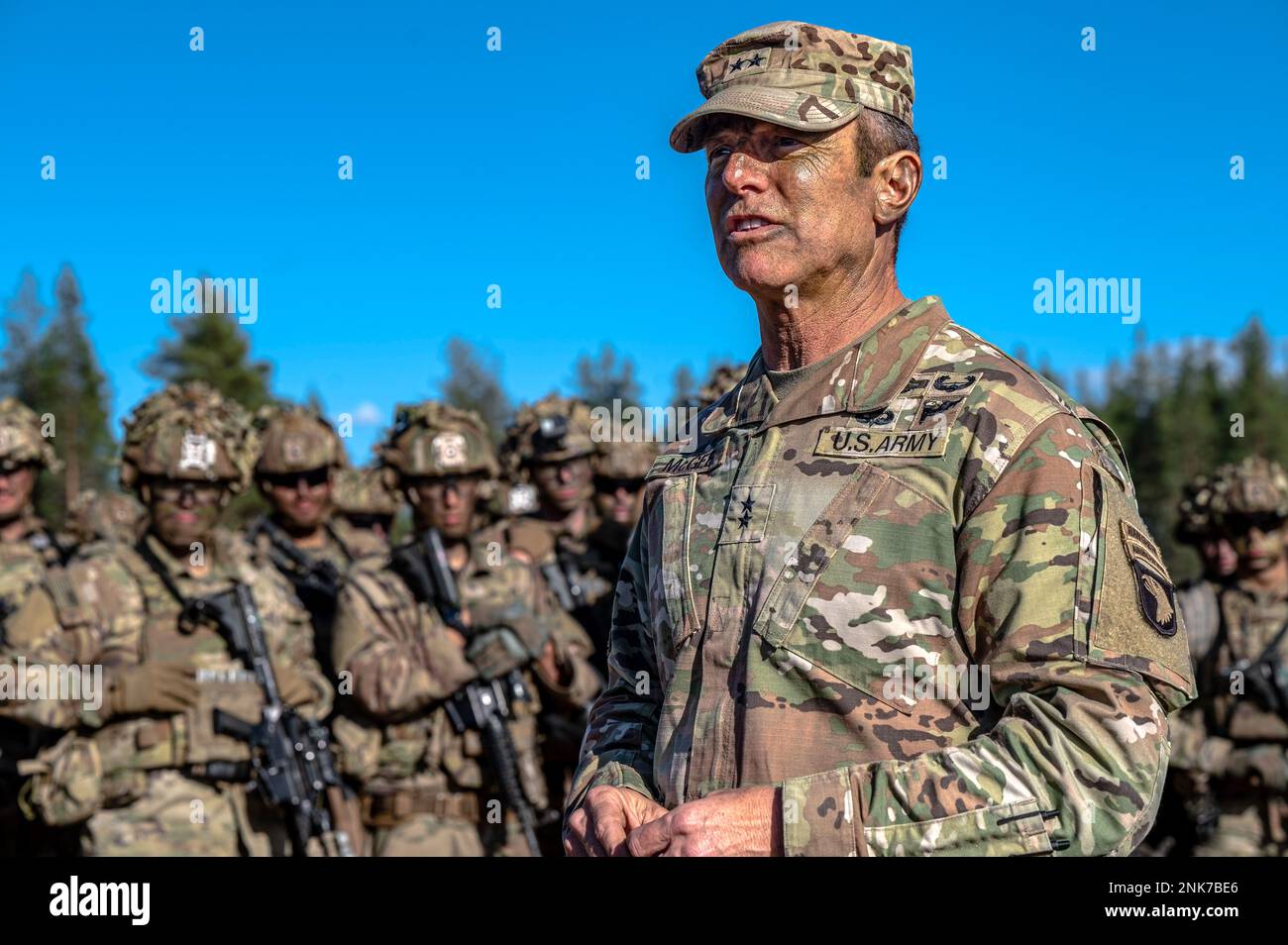 U.S Army Maj. Gen. JP McGee, commanding general, 101st Airborne ...