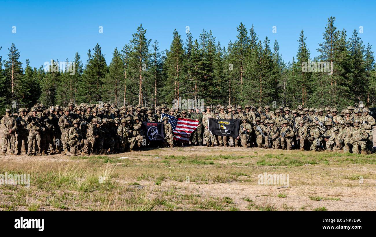 U.S. Soldiers assigned to 1st Battalion, 26th Infantry Regiment, 2nd Brigade Combat Team, 101st ...