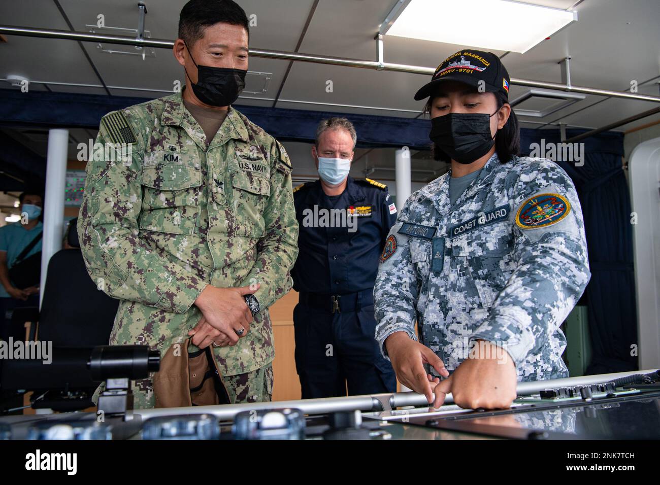 PUERTO PRINCESA, Philippines (Aug. 11, 2022) – Capt. Hank Kim, mission ...