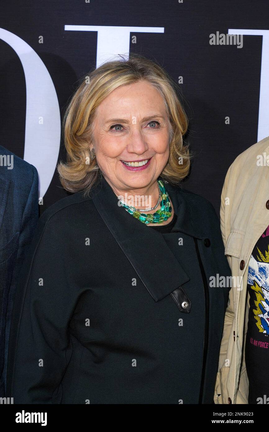 Photo by: John Nacion/STAR MAX/IPx 2022 5/3/22 Hillary Clinton at the ...