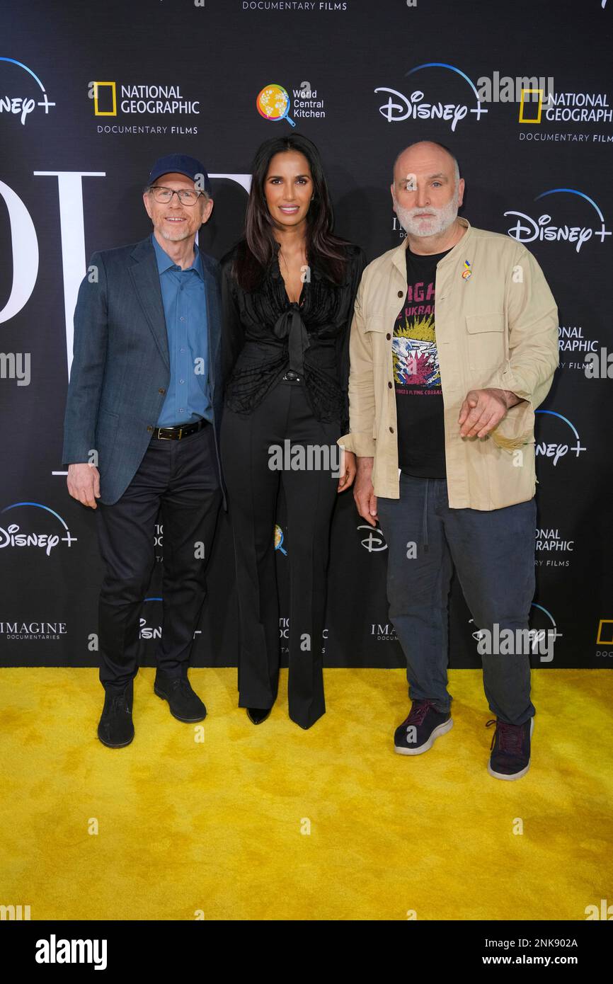 Photo by: John Nacion/STAR MAX/IPx 2022 5/3/22 Ron Howard, Padma ...