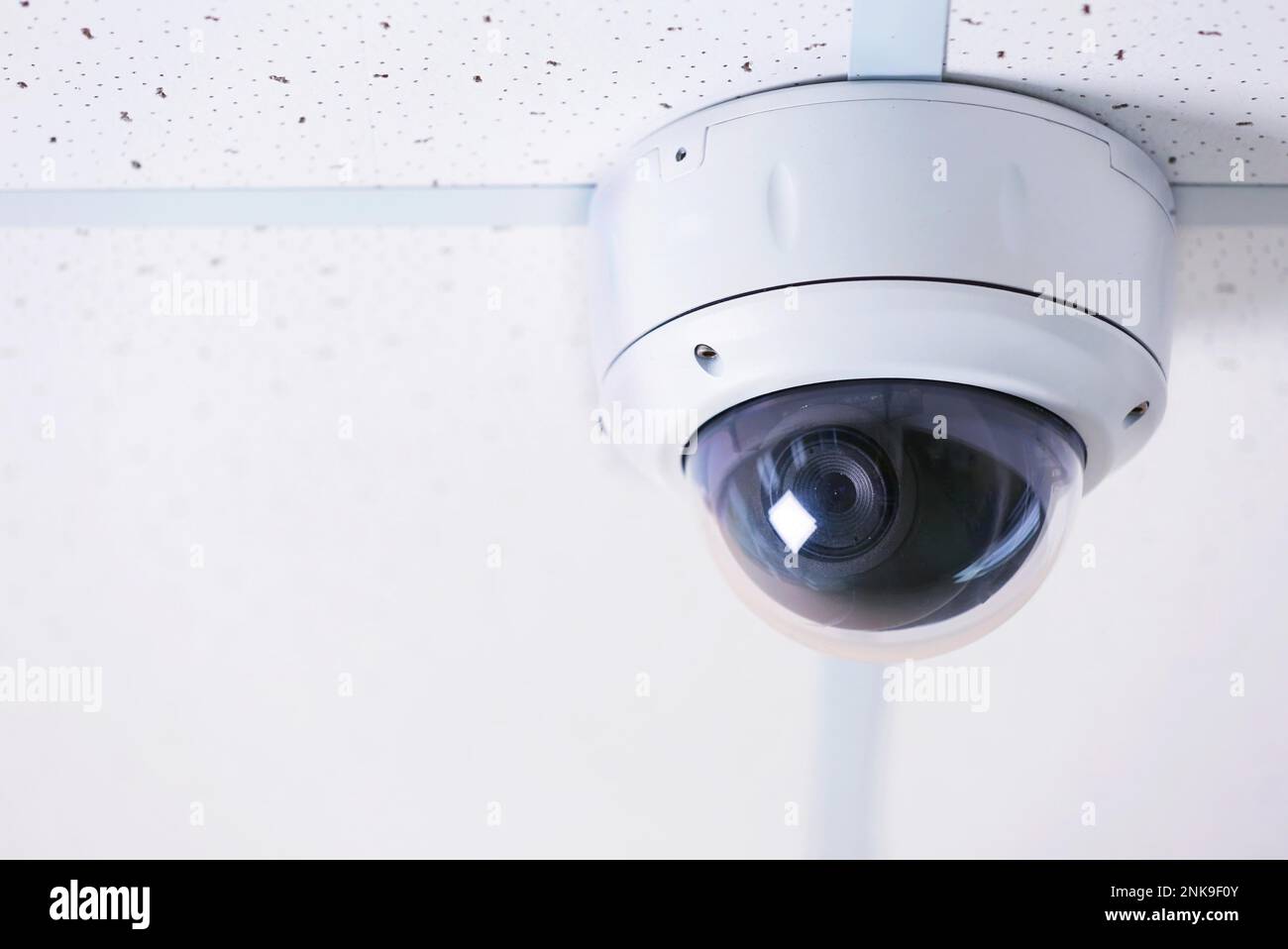 Security camera setup, cctv installation Stock Photo - Alamy