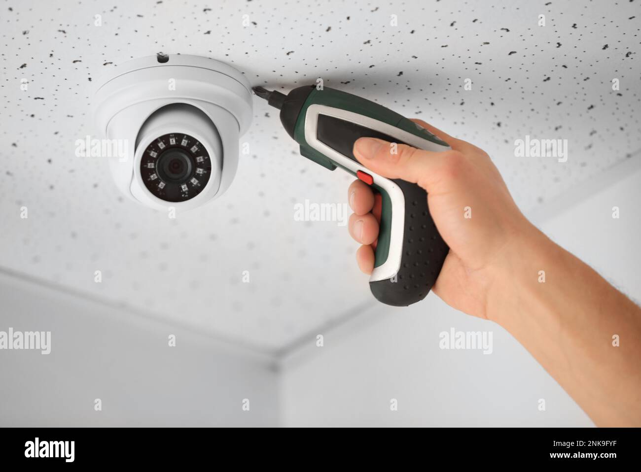 Security camera setup, cctv installation Stock Photo - Alamy