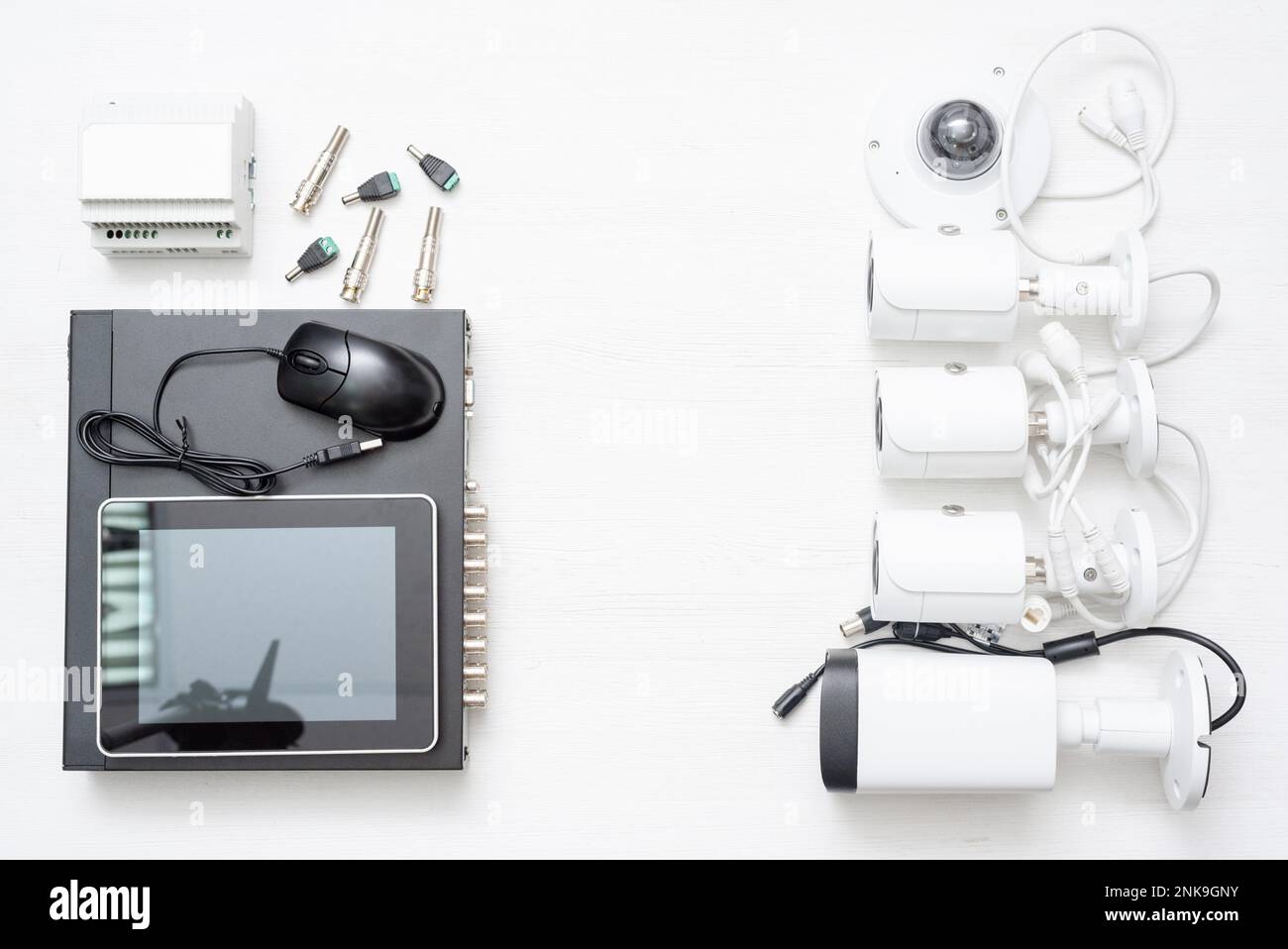 Security camera setup, cctv installation Stock Photo - Alamy