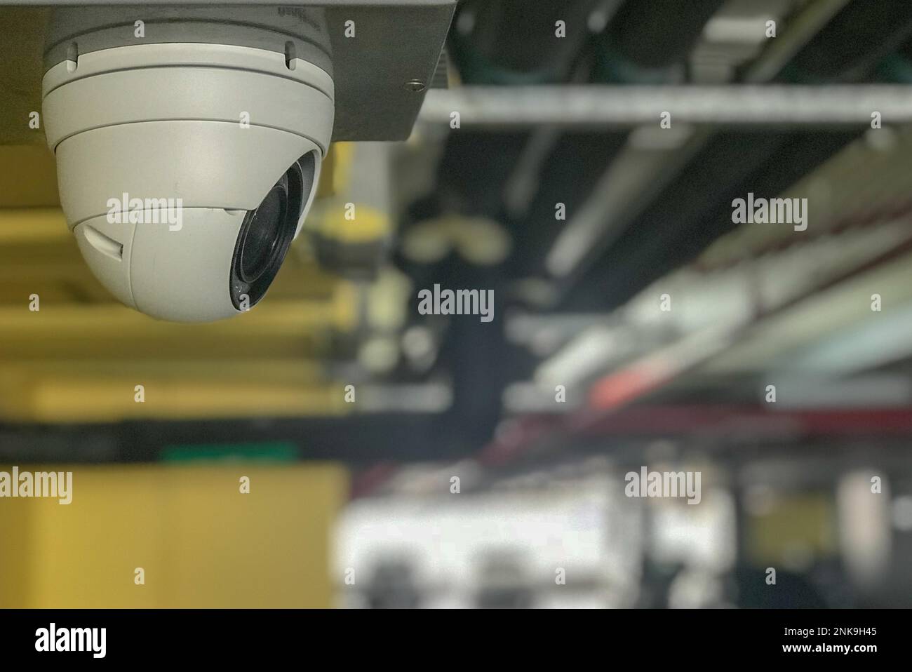 Security camera setup, cctv installation Stock Photo - Alamy