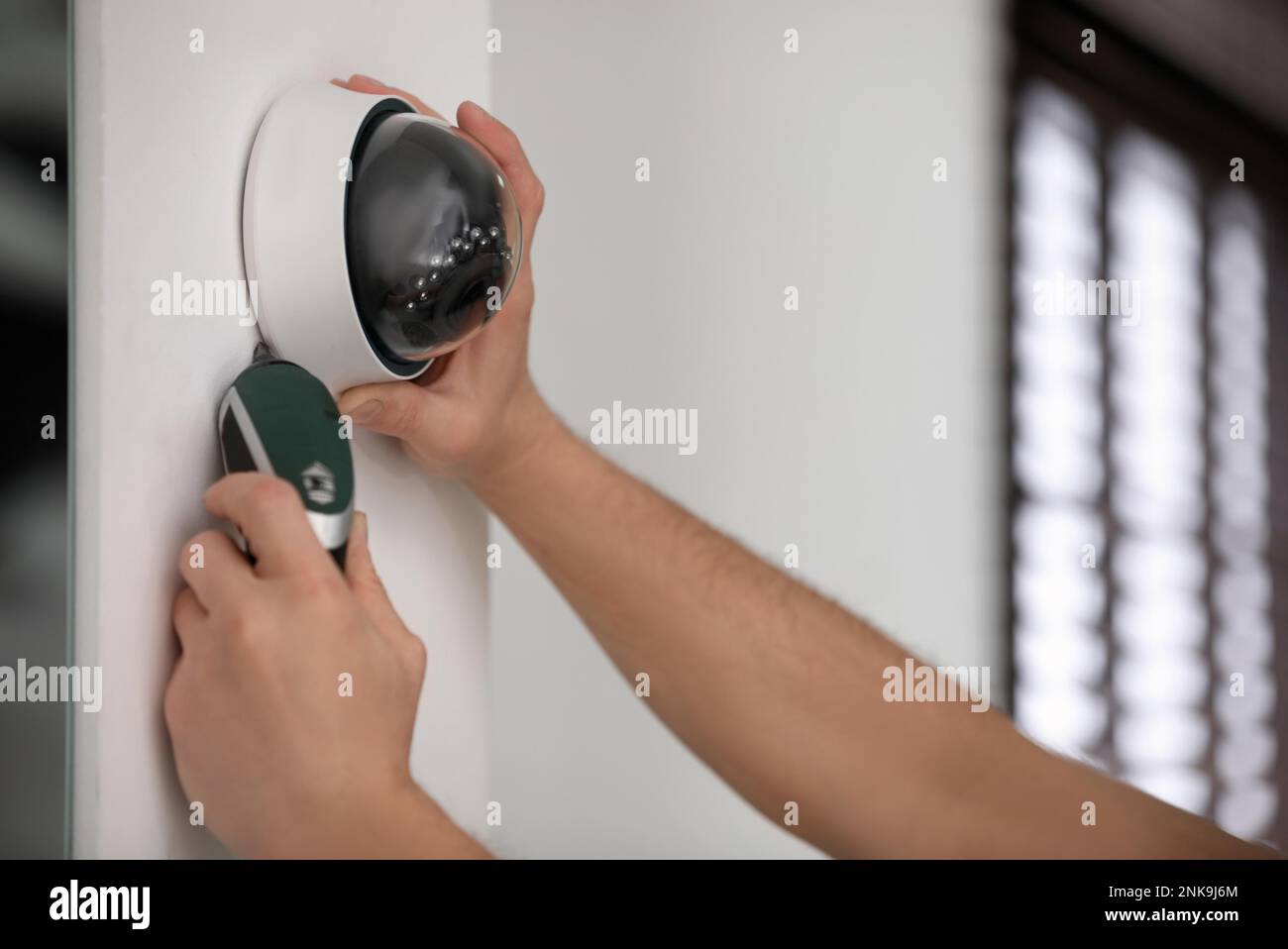 Security Camera Setup Cctv Installation Stock Photo Alamy