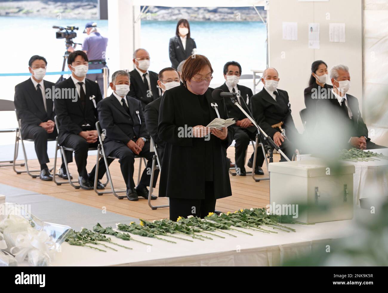 The spirit-consoling service for the victims of Minamata disease is ...