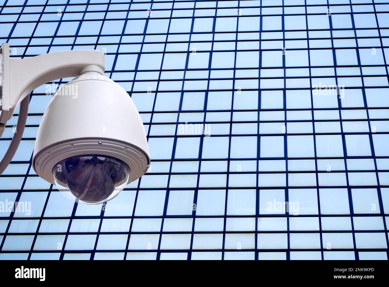 Security camera setup, cctv installation Stock Photo - Alamy