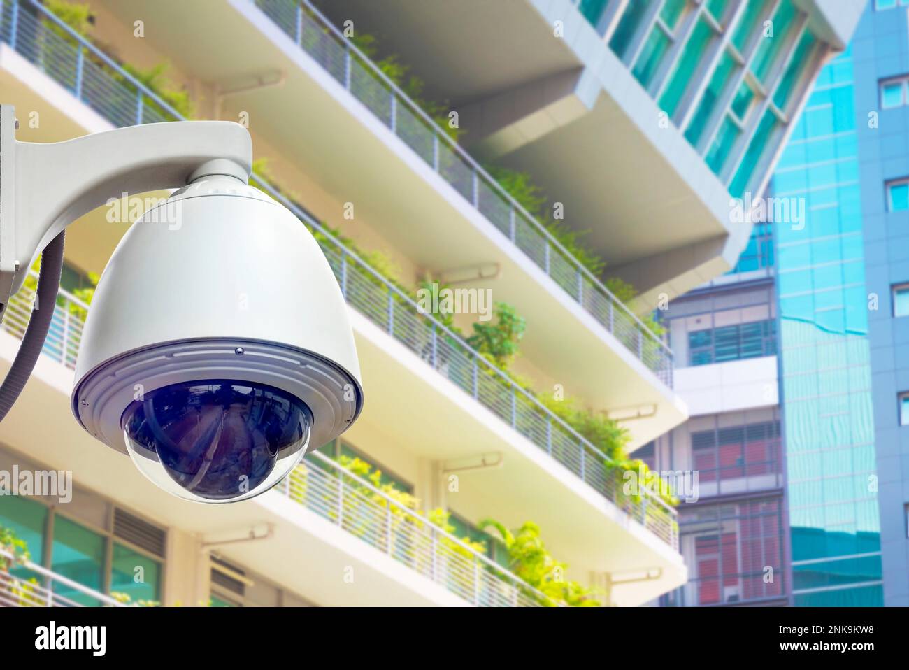 Security camera setup, cctv installation Stock Photo - Alamy