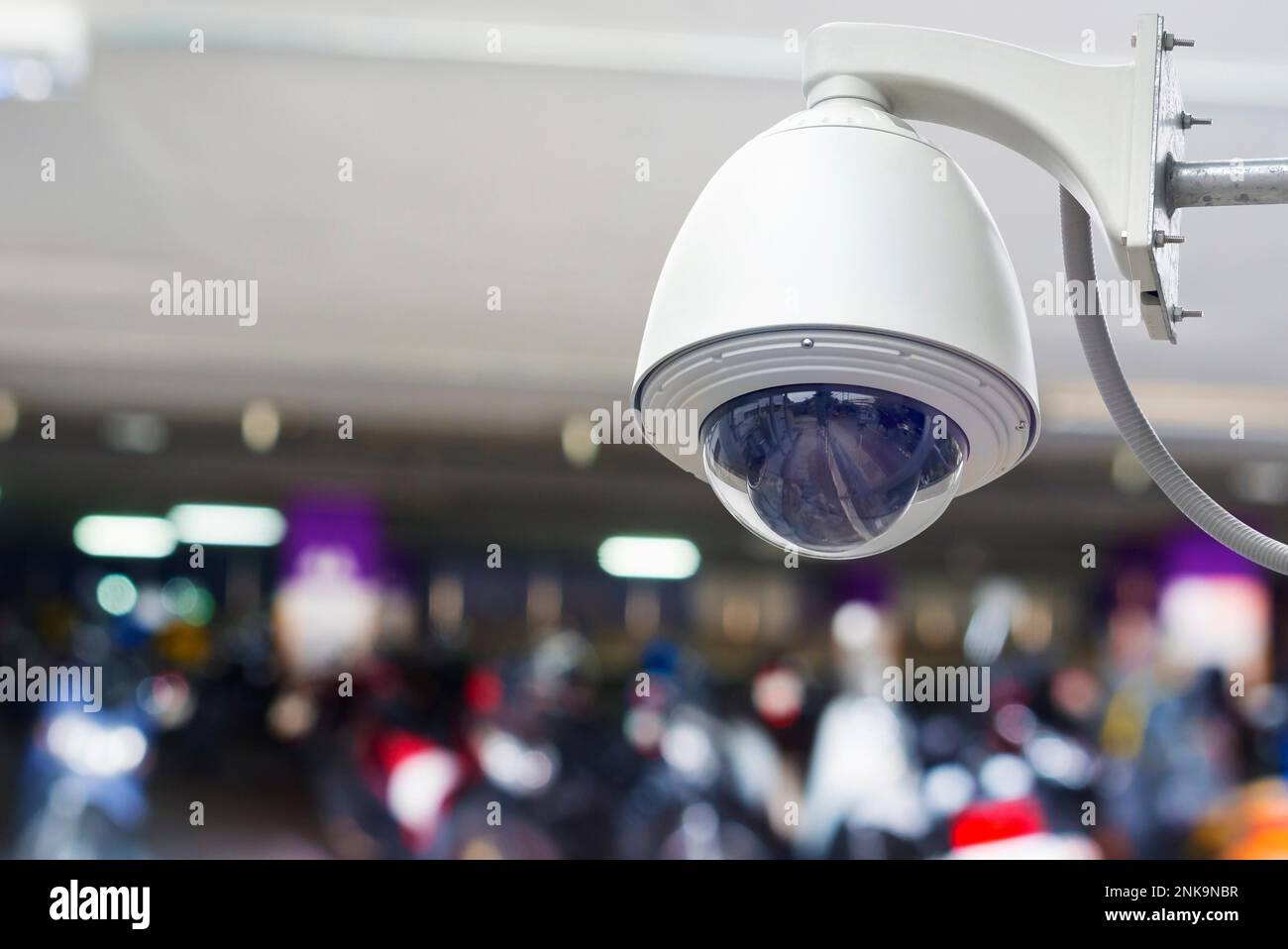 Security camera setup, cctv installation Stock Photo - Alamy