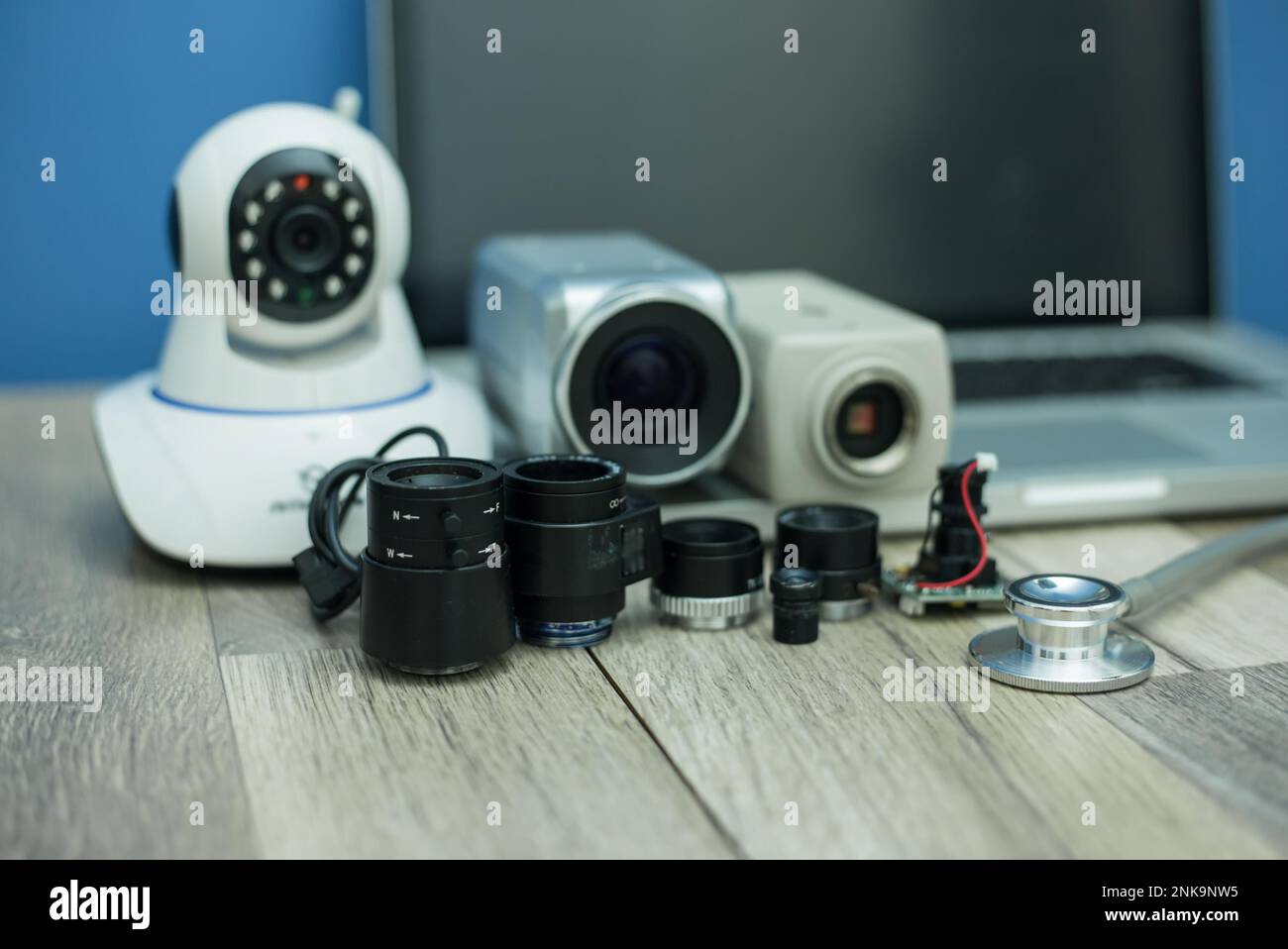 Security camera setup, cctv installation Stock Photo - Alamy