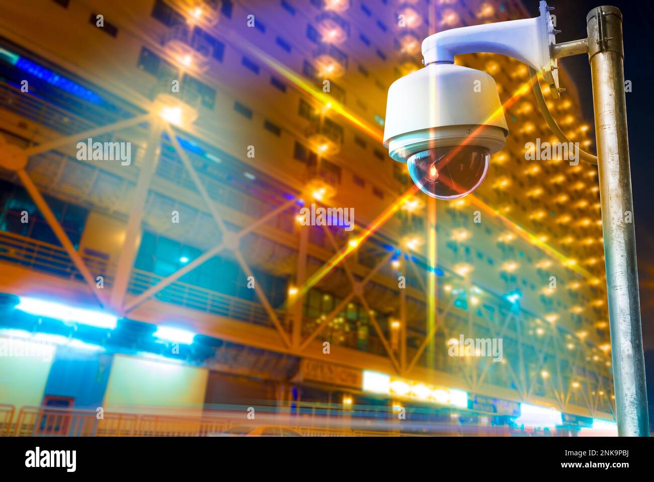 Security camera setup, cctv installation Stock Photo - Alamy