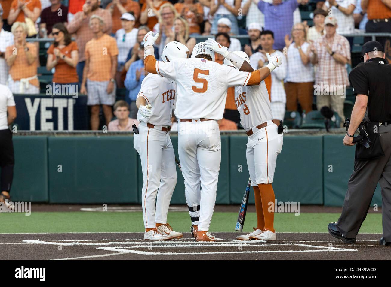 AUSTIN, TX - APRIL 29: Texas Longhorns infielder Skyler Messinger (5 ...