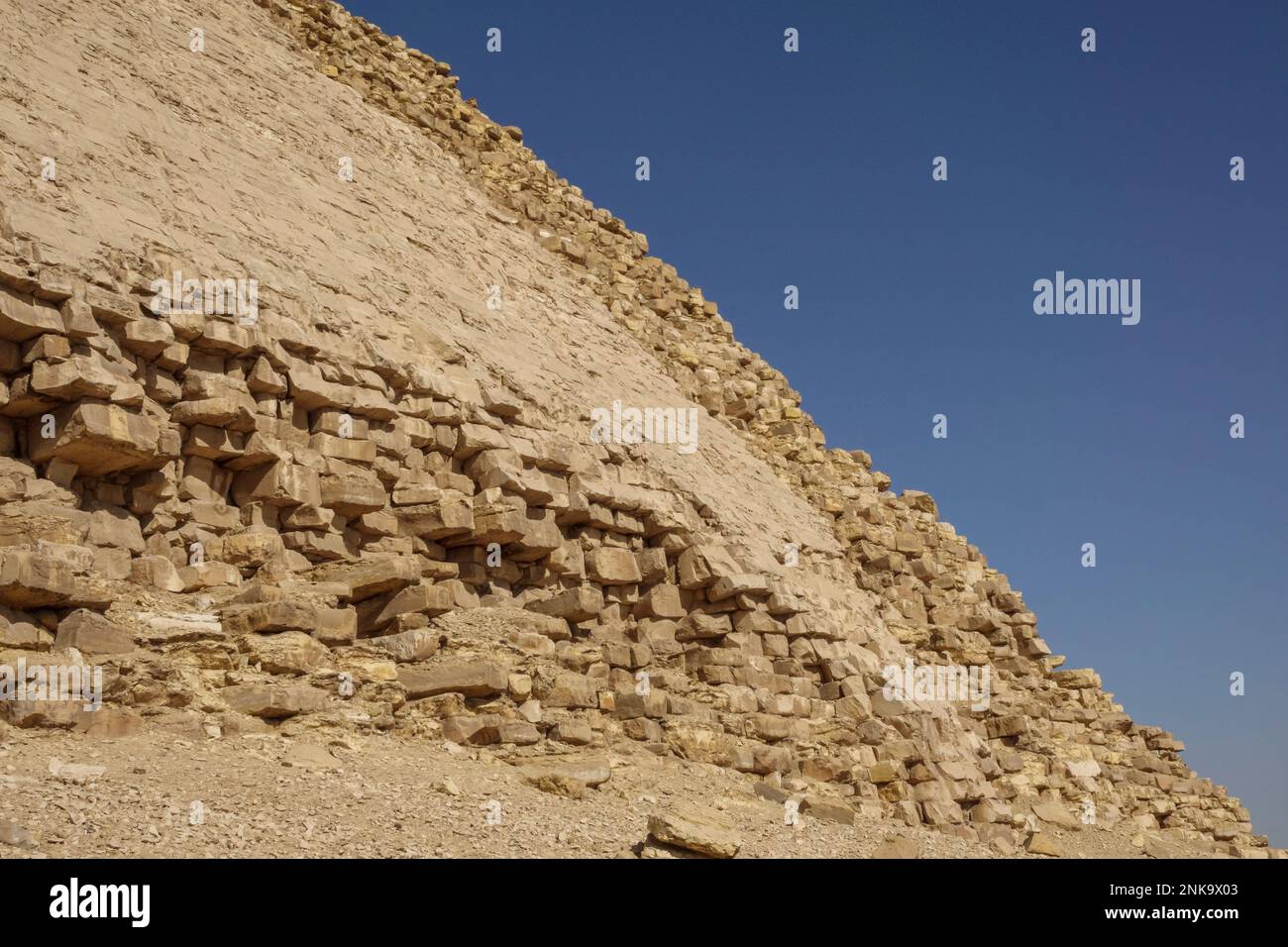 close up of the Structure of the Bent Pyramid at Dahshur, Lower Egypt Stock Photo - Alamy